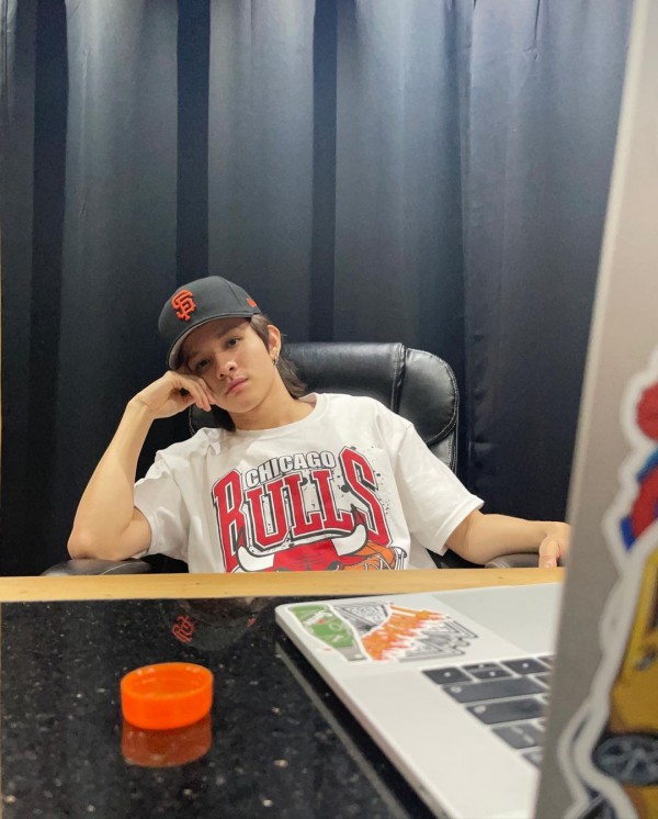 Samuel Kim Meninggalkan Brave Entertainment Setelah 3 Tahun Sengketa ...